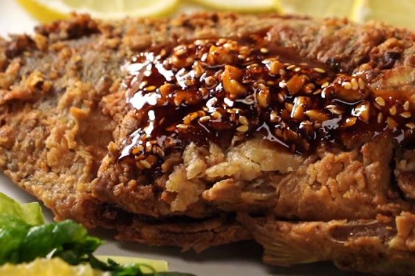 Mojarra frita con salsa macha - Aceite de cocina Mazola